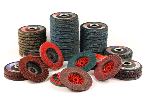Diferencias entre discos abrasivos de fibra y de láminas | abrasteel.com